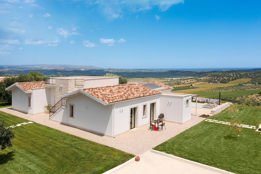 Netina Domus | Perillo Custom Vacations