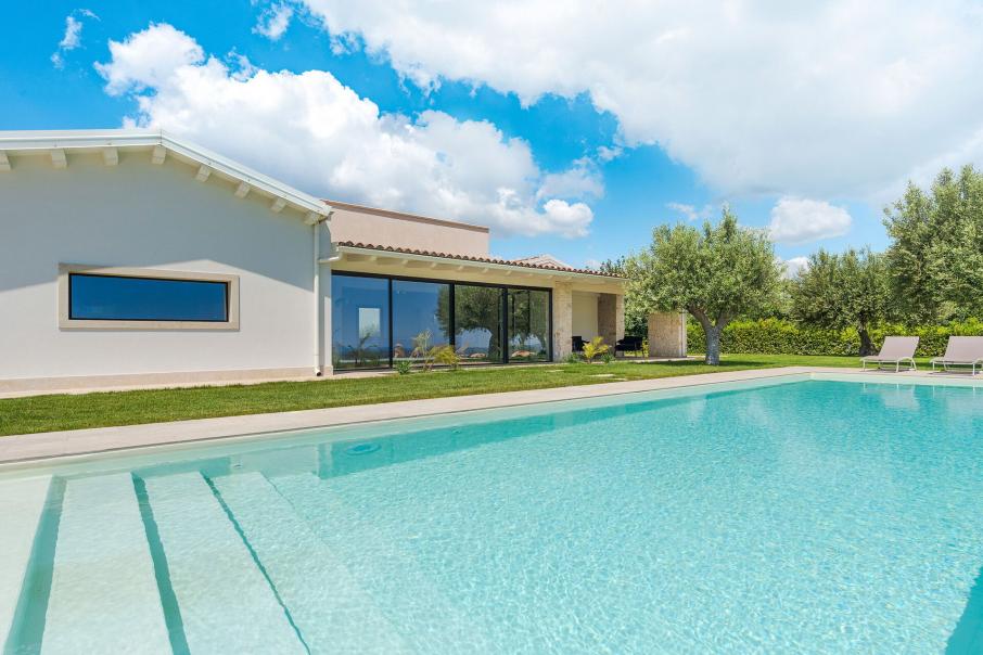 Netina Domus | Perillo Custom Vacations